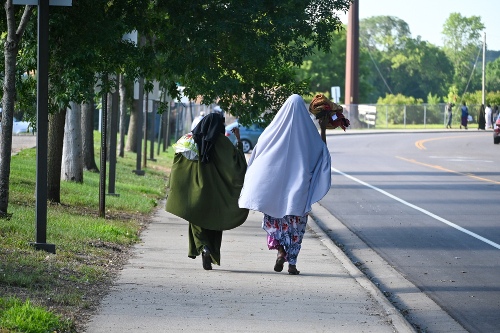 Minnesota Vikings star caught Somali fraudsters red-handed doing ...